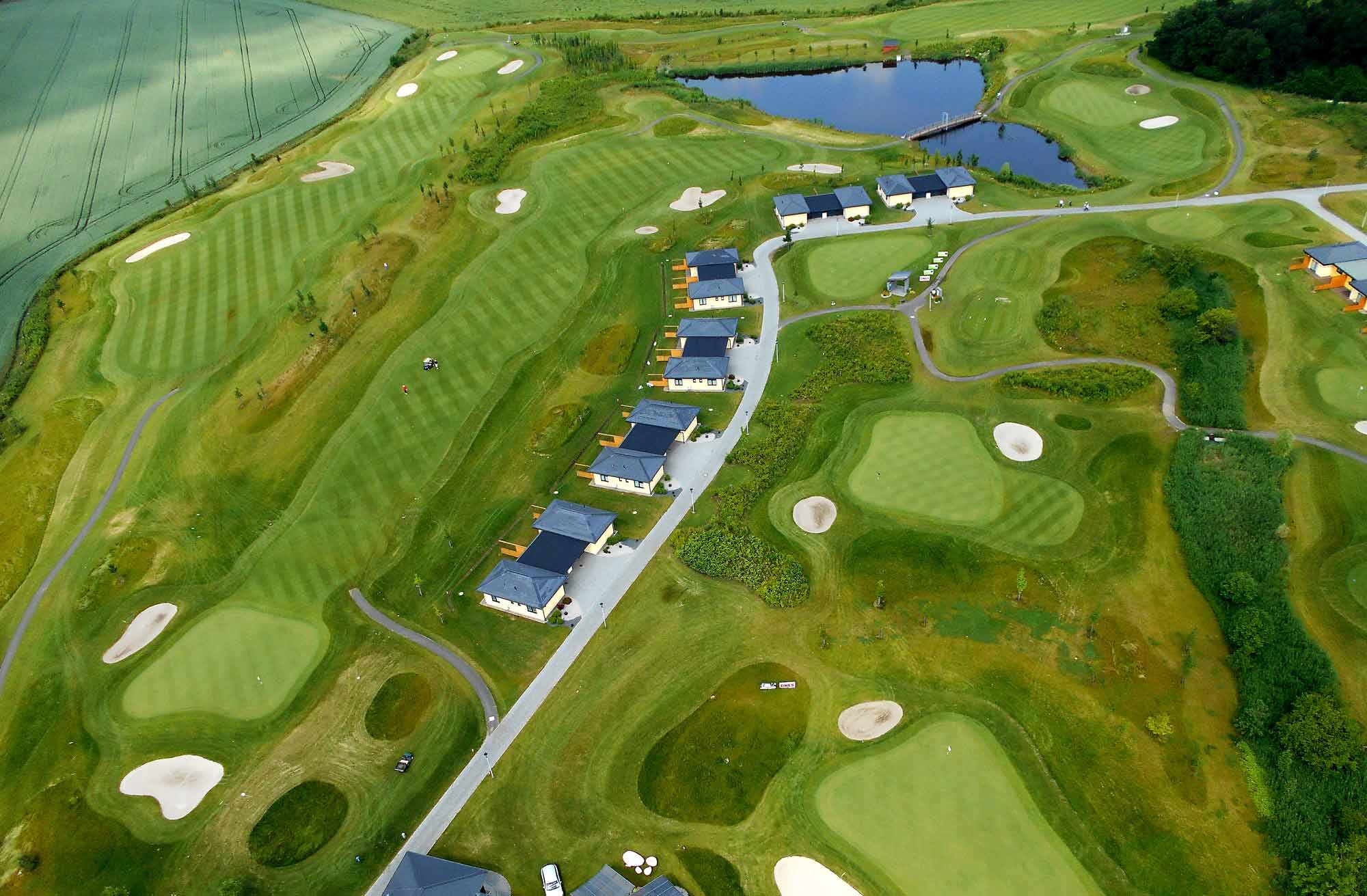 Golf course – Golf Resort Black Bridge in Prague